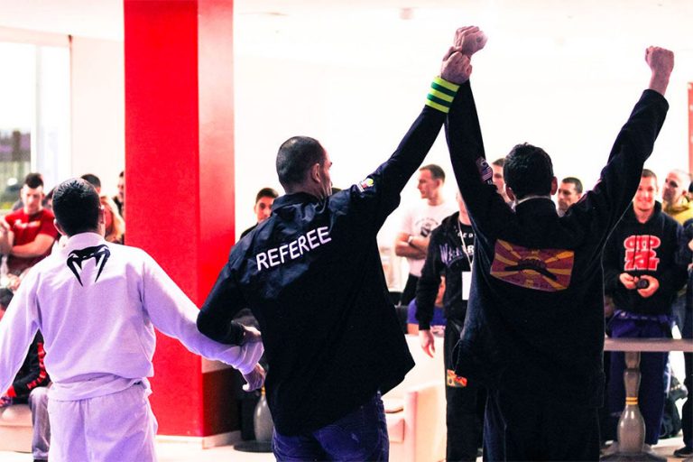 Brazilian Jiu-Jitsu 101: Your Beginner's Guide To BJJ