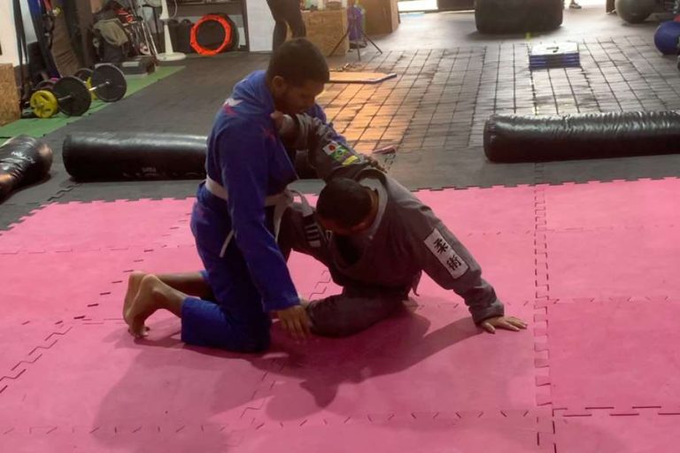 Best BJJ Guard Types For Long Legs Every Tall Guy Need To - The Top BJJ ...