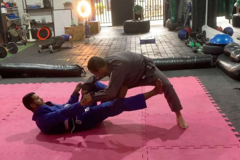 Best BJJ Guard Types For Long Legs Every Tall Guy Need To - The Top BJJ ...