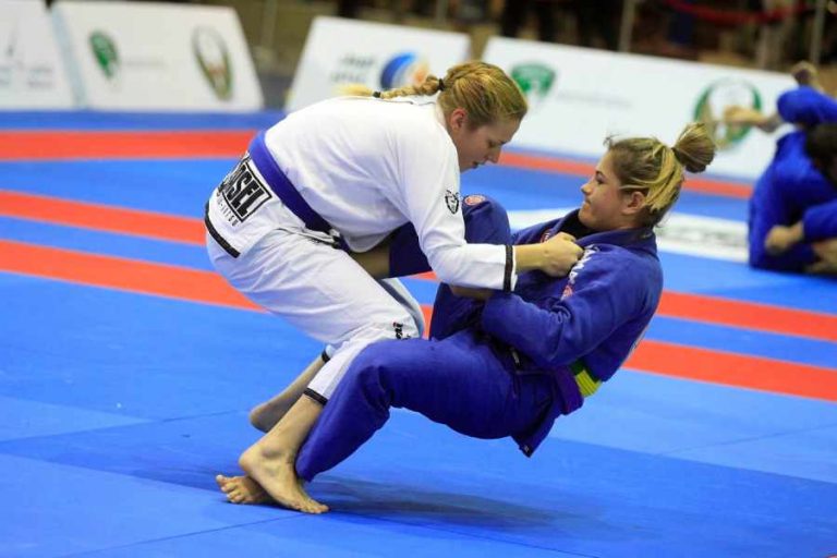 Brazilian Jiu-Jitsu 101: Your Beginner's Guide To BJJ