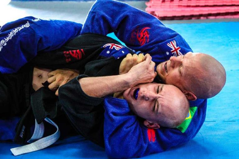 Brazilian Jiu-Jitsu 101: Your Beginner's Guide To BJJ